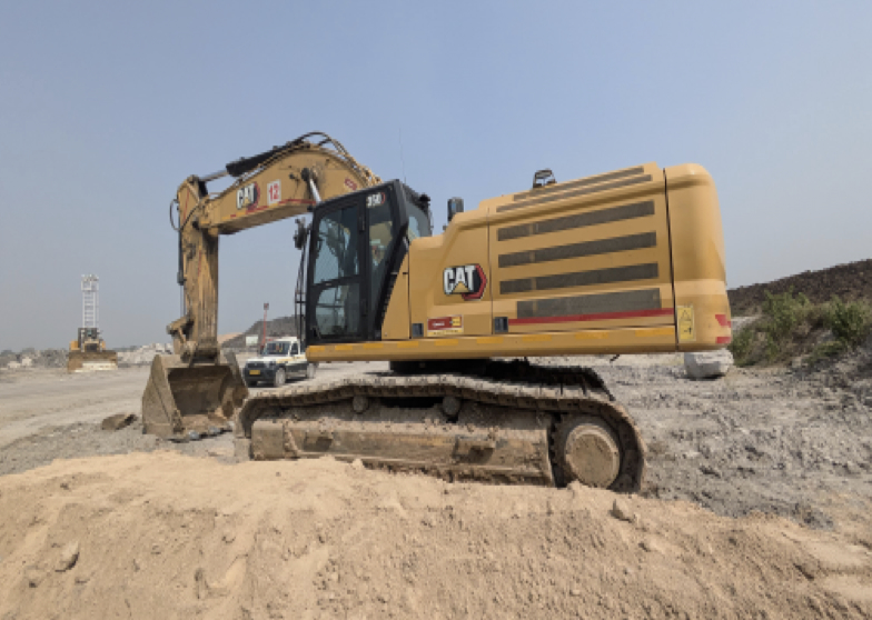 Caterpillar 350 Hydraulic Excavator Model 2023, Condition: used, Make ...