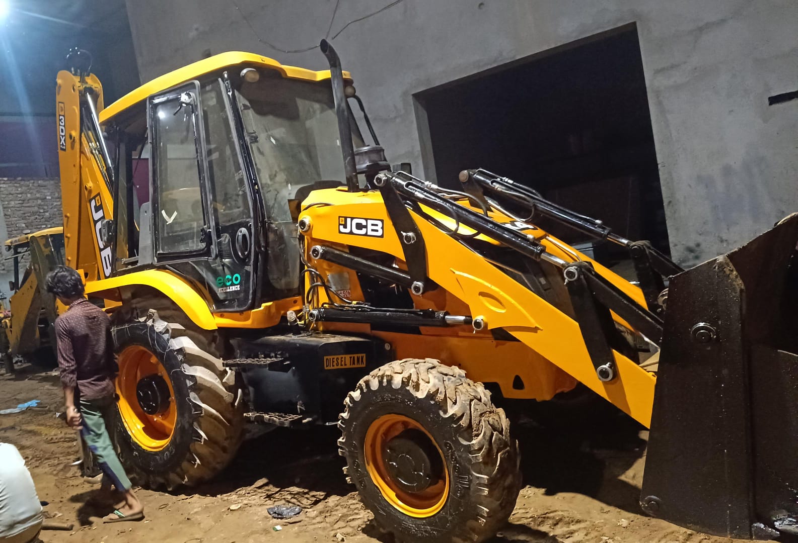 JCB 3DX Super Backhoe Loader Model 2013, Condition: used, Make: JCB ...