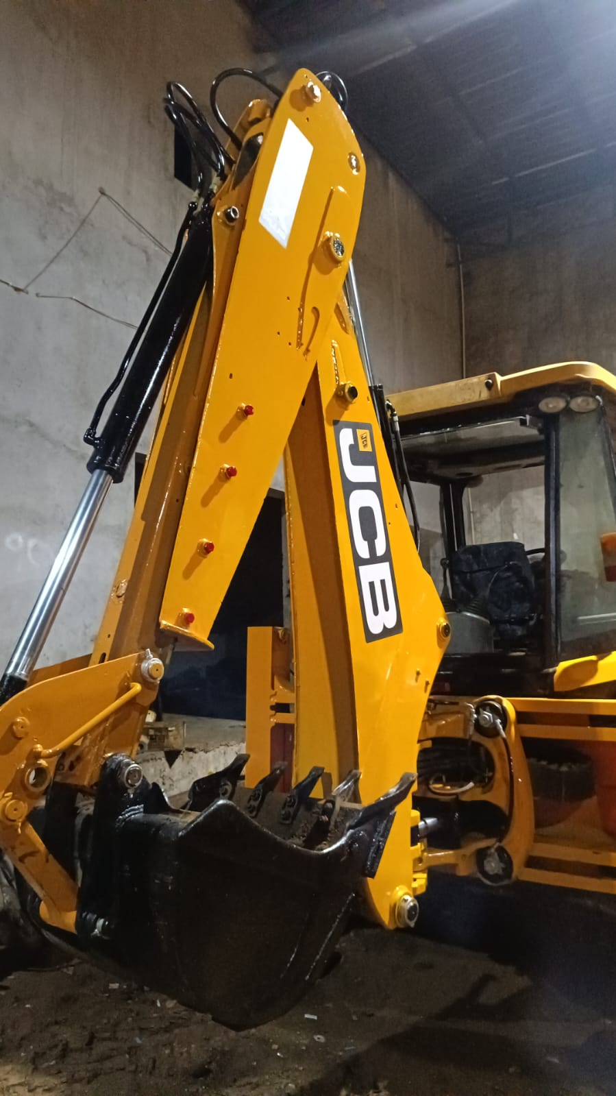 JCB 3DX Super Backhoe Loader Model 2013, Condition: used, Make: JCB ...