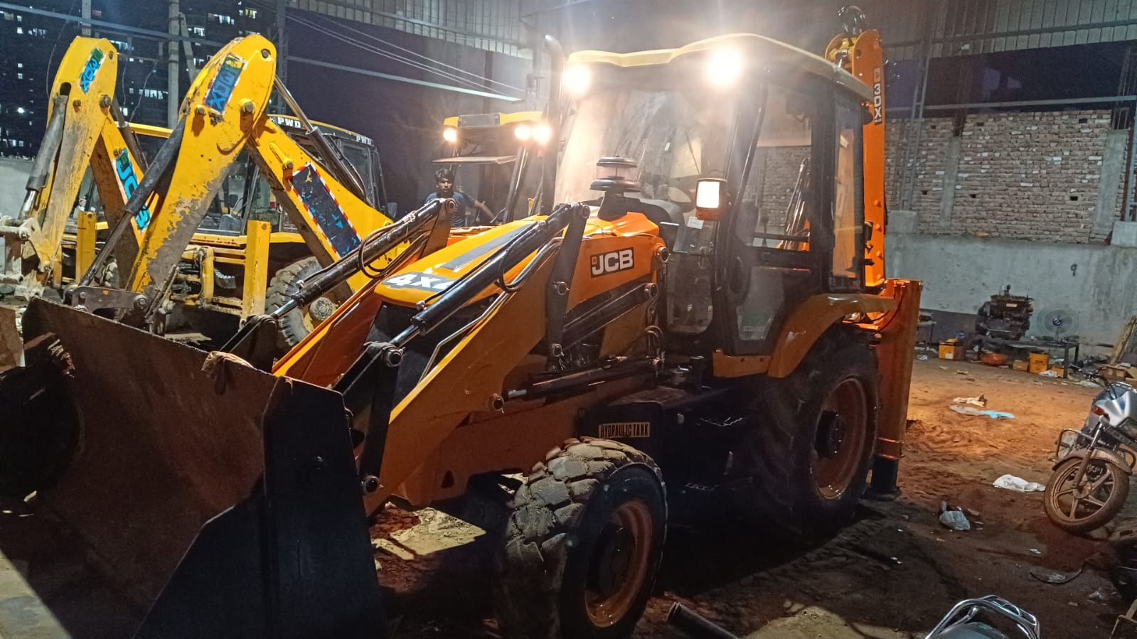 JCB 3DX Super Backhoe Loader Model 2015, Condition: used, Make: JCB ...